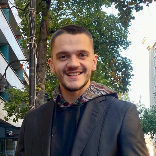 Muhamed Veliu, Author at Mollëkuqja